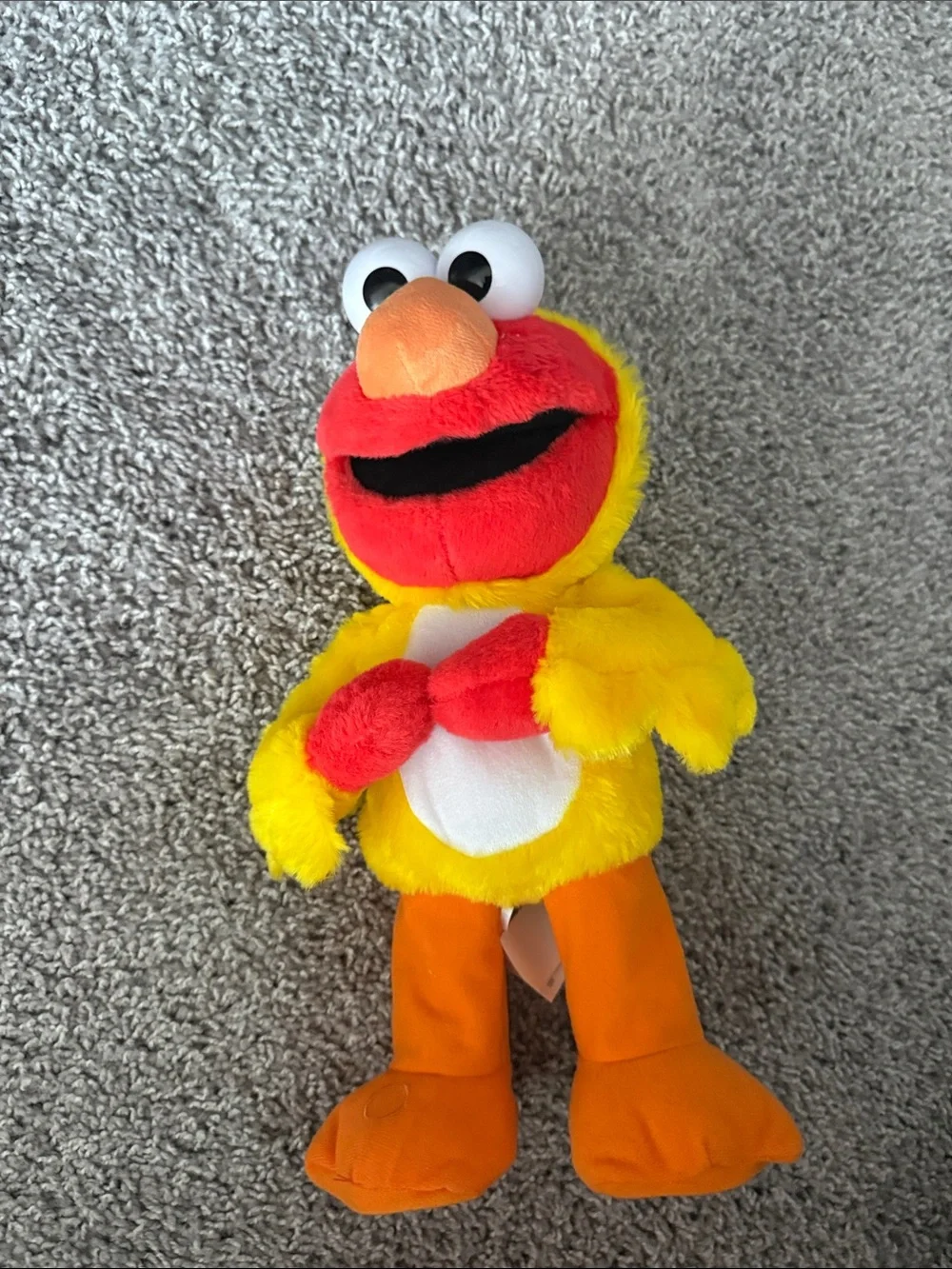 Sesame Street | Toys | Sesame Street Chicken Dance Elmo Feature 3inch ...